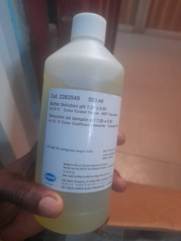 Buffer Solution, pH 7.00, Color-coded Yellow, 500 mL